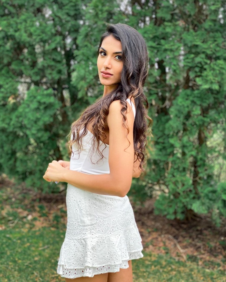 Picture of Chhavi Verg