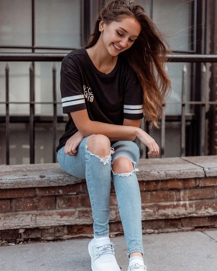 Picture of Deanna Davis II