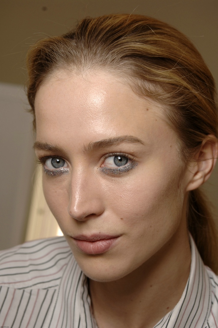 Raquel Zimmermann picture