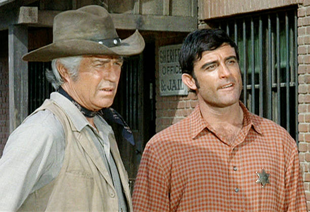 Jim Davis, Mike Henry