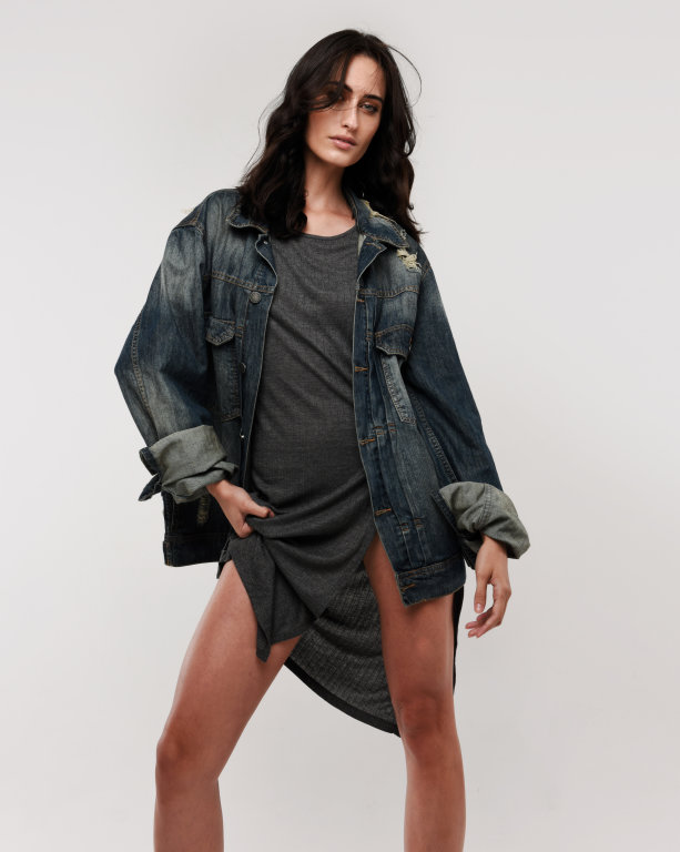 Picture of Kely Gomes