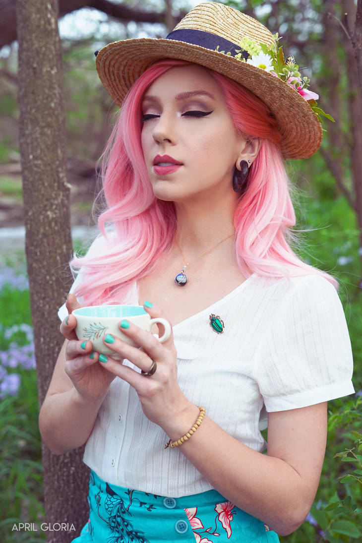 Picture of April Gloria