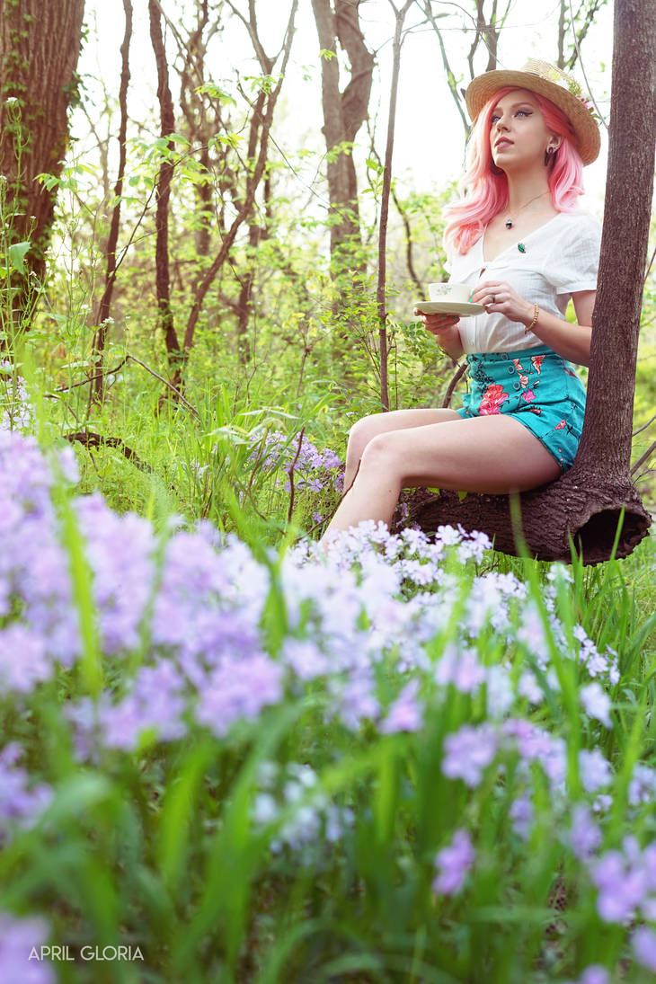 Picture of April Gloria