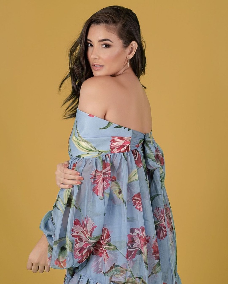 Picture of Caroline Andrade