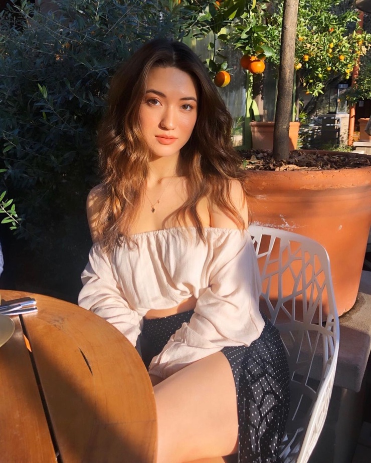 Picture of Reina Hardesty