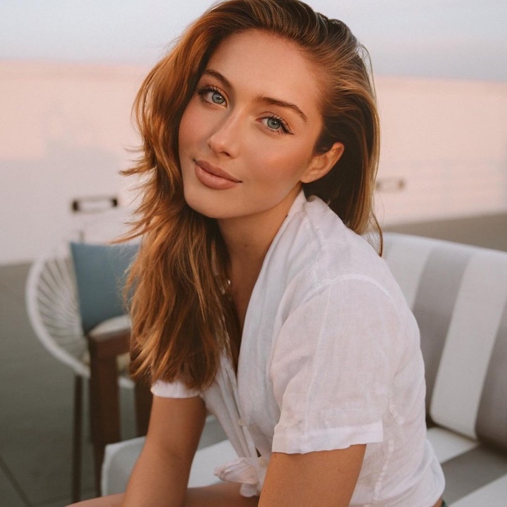 Picture of Heloise Hut