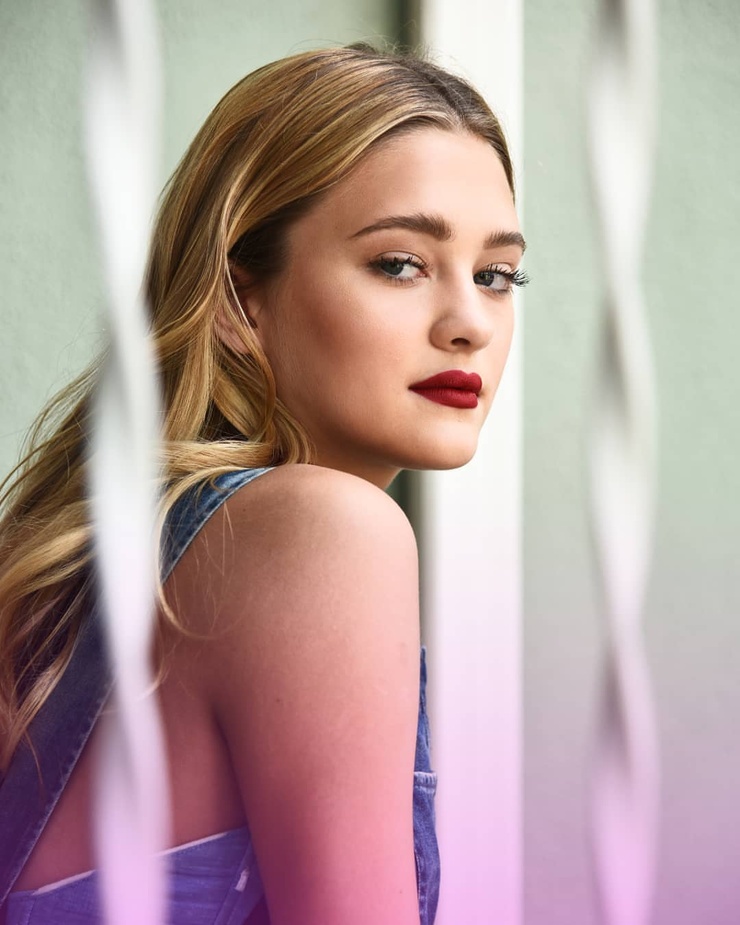 Image of Lizzy Greene