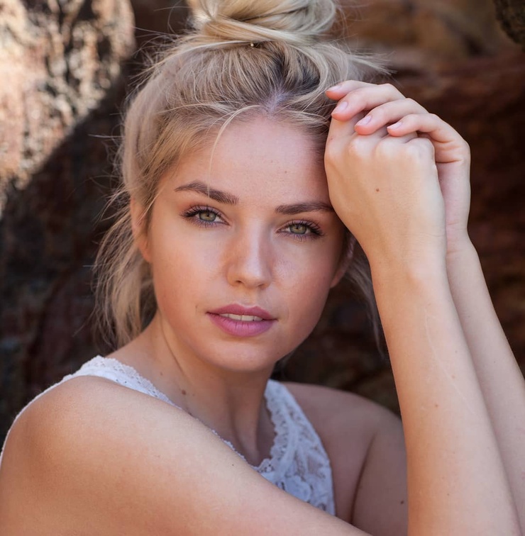 Picture of Alina Novikova