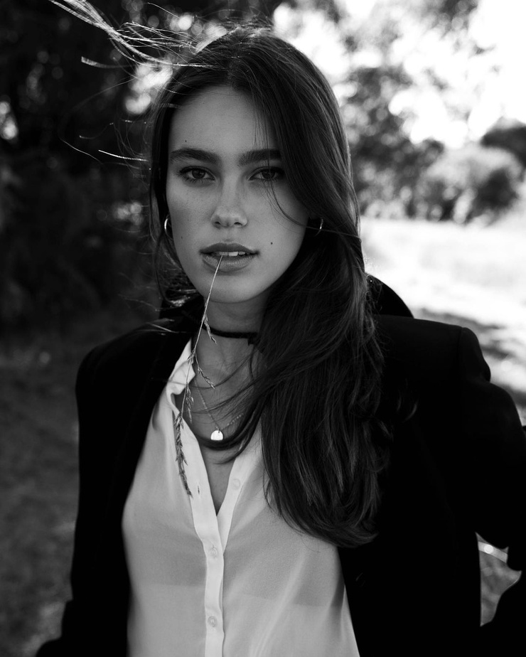 Picture of Amrine White