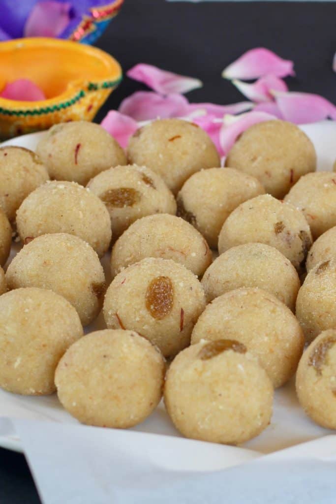 Picture of Rava Ladoos