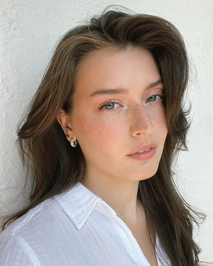 Picture of Jessica Clements