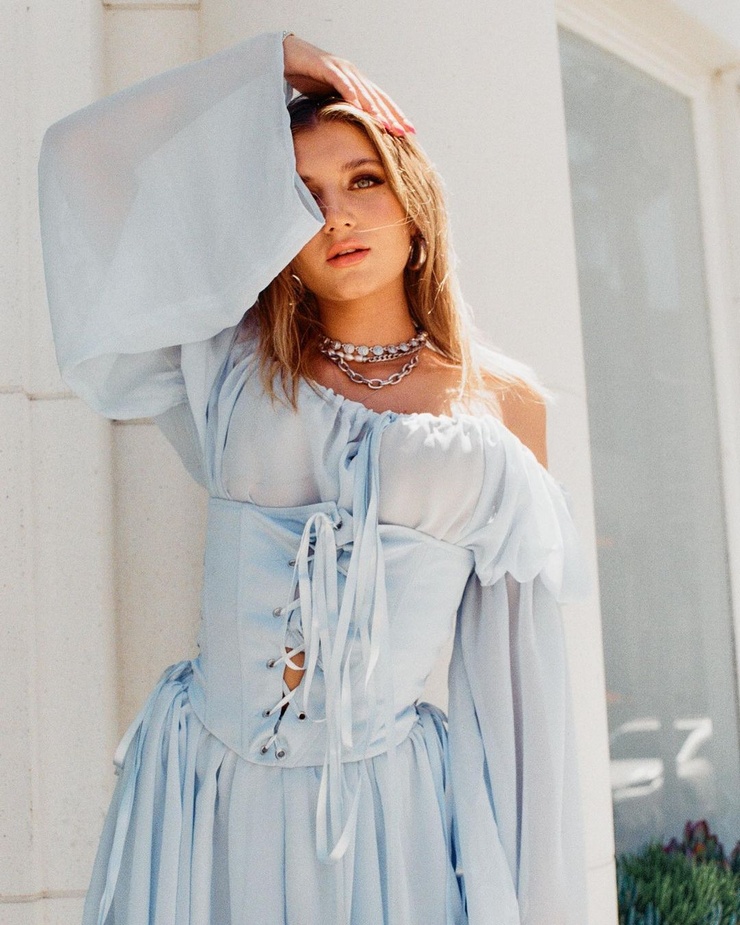 Picture of Madison Lewis