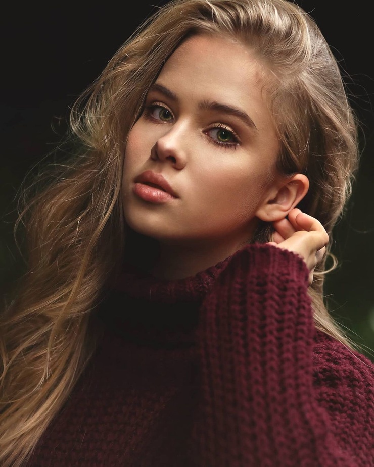 Emilka Rostek picture