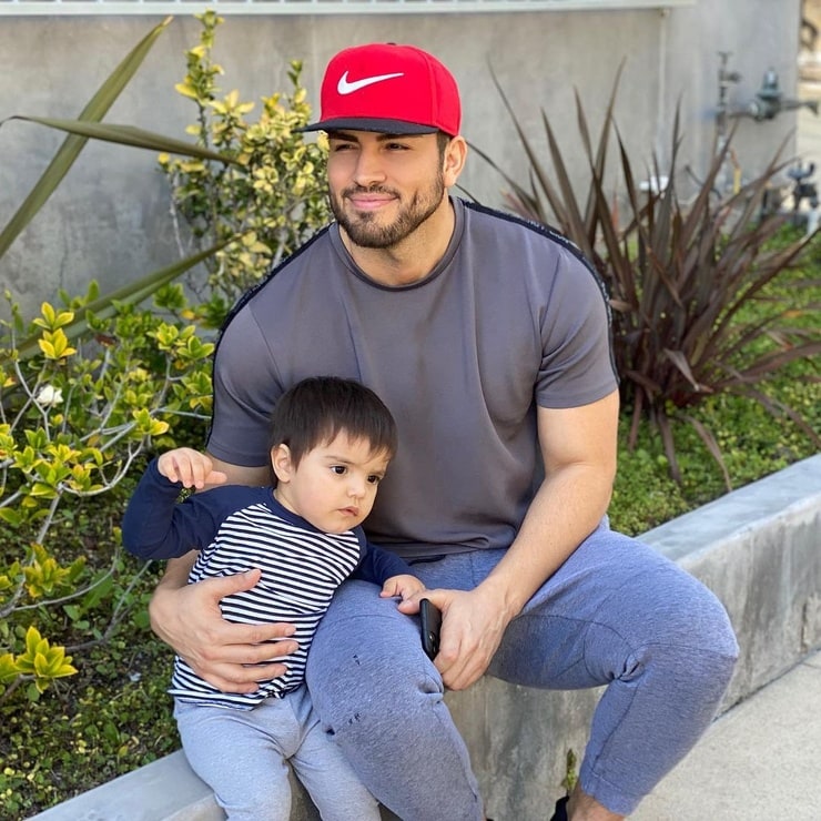 Picture of Mario Rodriguez