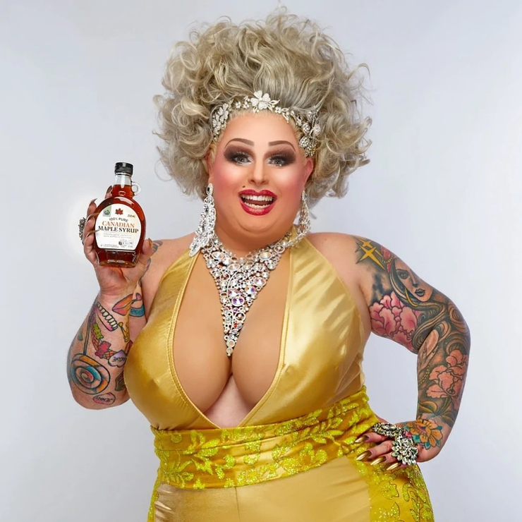 Picture of Maxi Shields