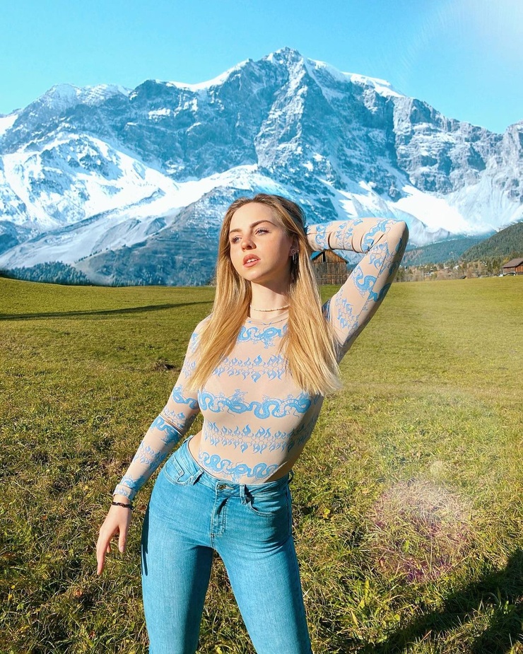 Picture of Annika Sofie