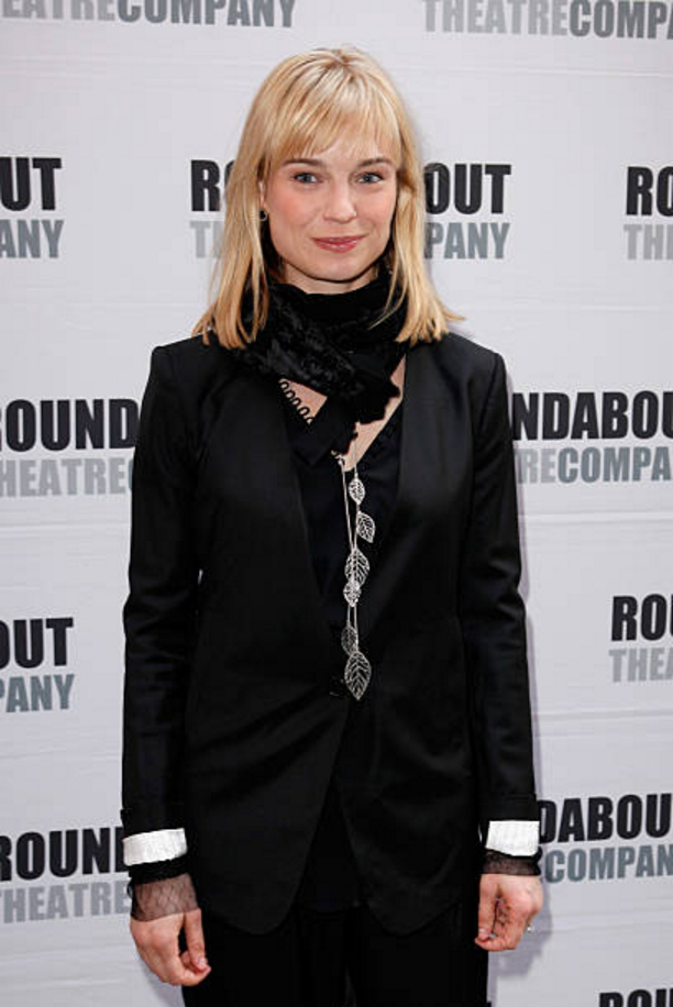 Hannah Yelland image