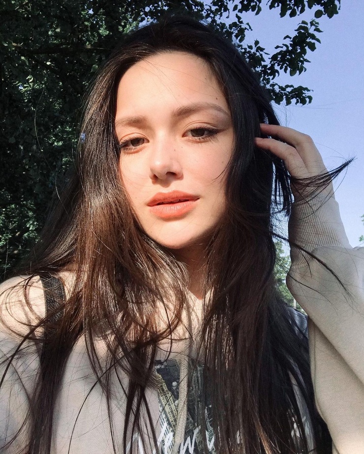 Picture of Lisa Rosh