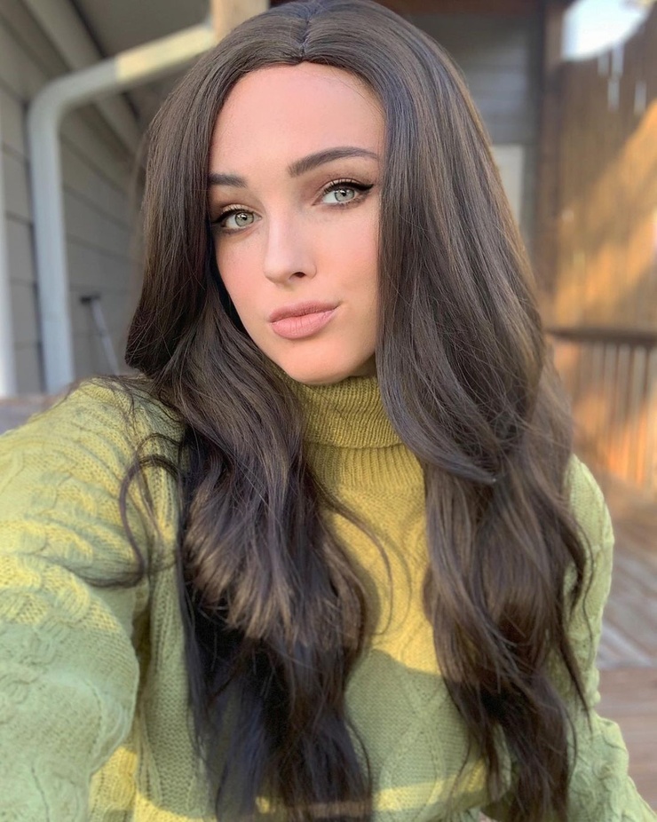 Picture of Michaela Lee