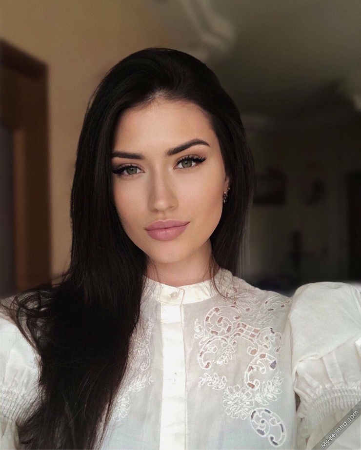 Alexandra Kosceleva picture