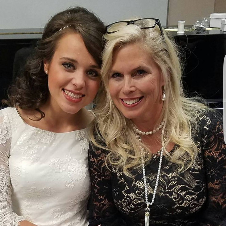 Renee Miller picture