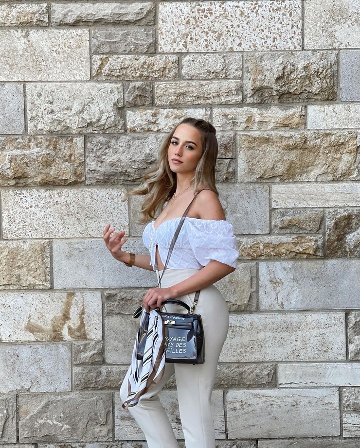 Picture of Lisa Marielle