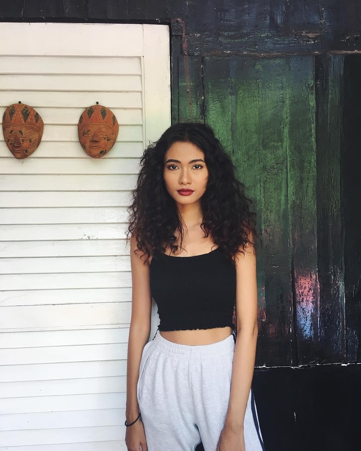 Thuzar Wint Lwin picture