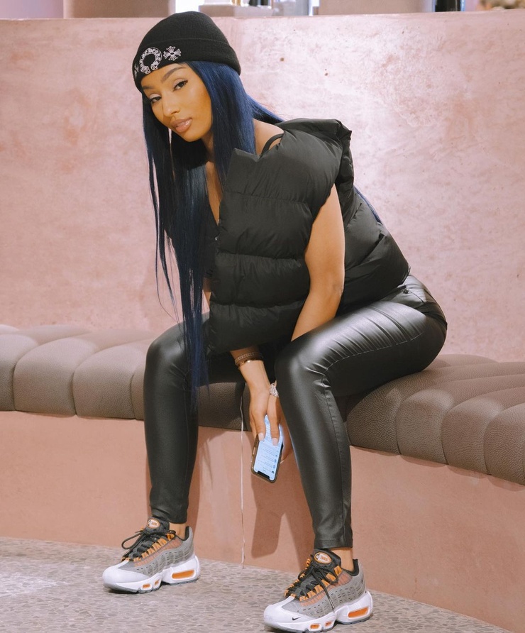 Picture of Rubi Rose