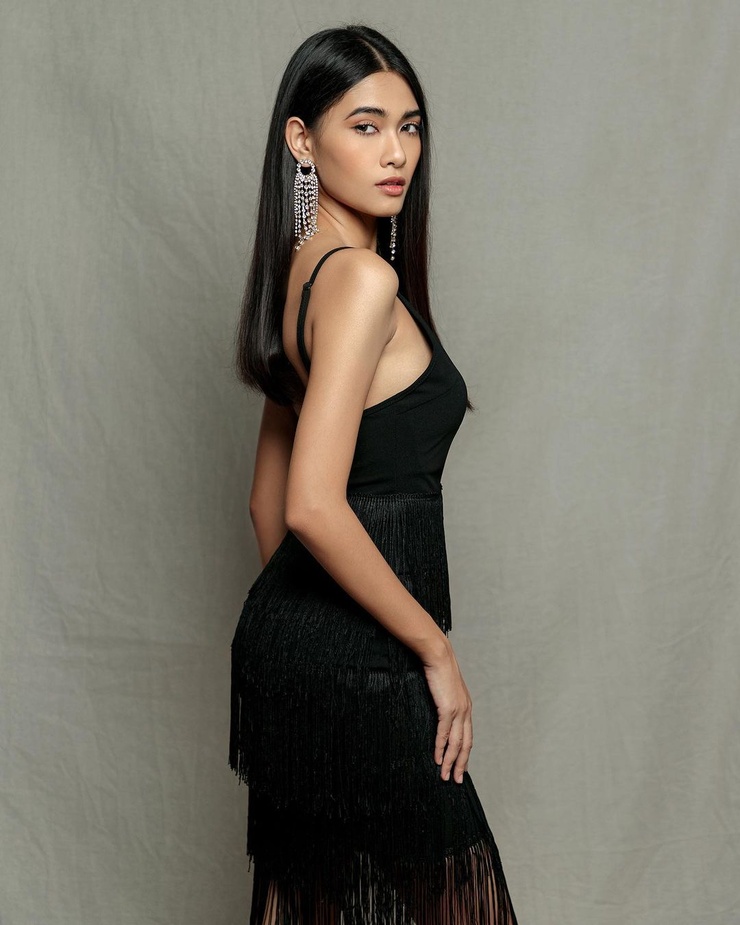 Picture of Thuzar Wint Lwin