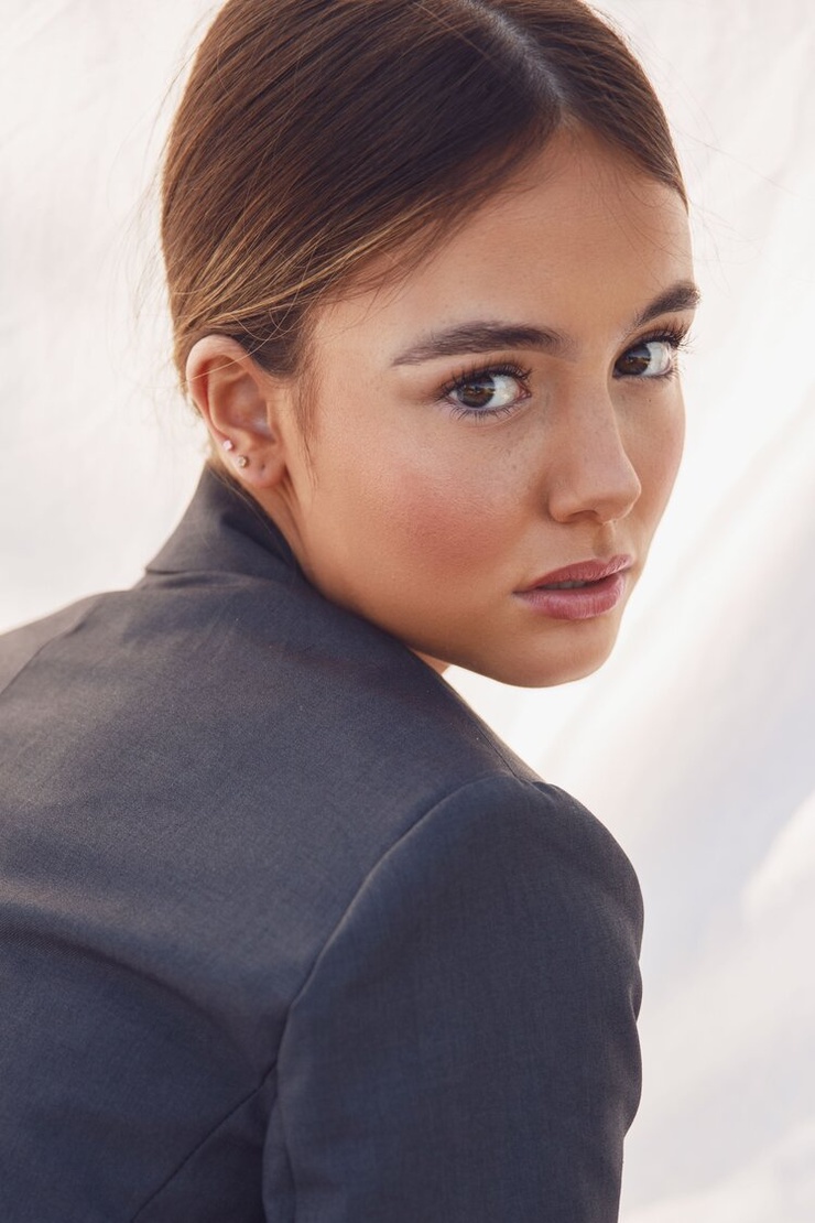 Picture of Ella Cervetto