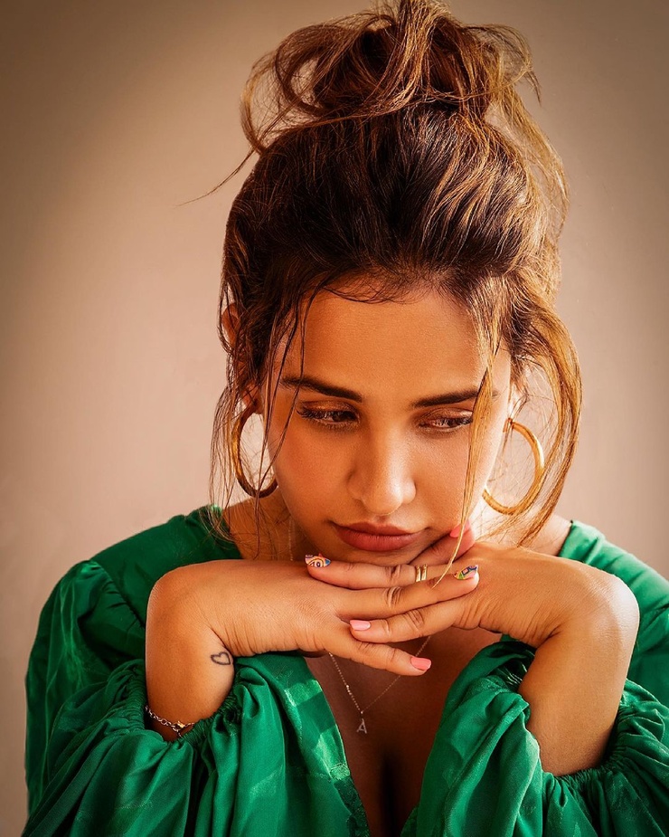 Aisha Sharma picture