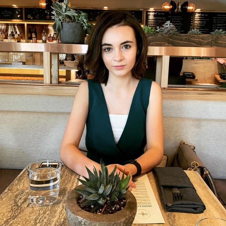 Image of Lara McDonnell