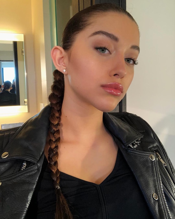 Picture of Caroline Jayna