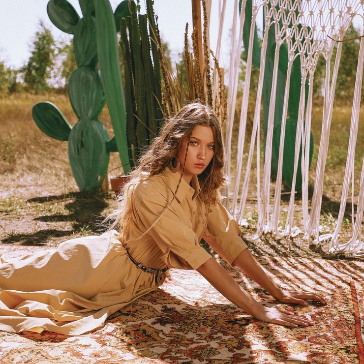 Julia Novikova (model) picture