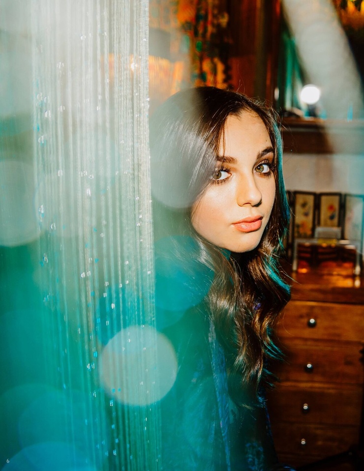 Picture of Alexa Nisenson