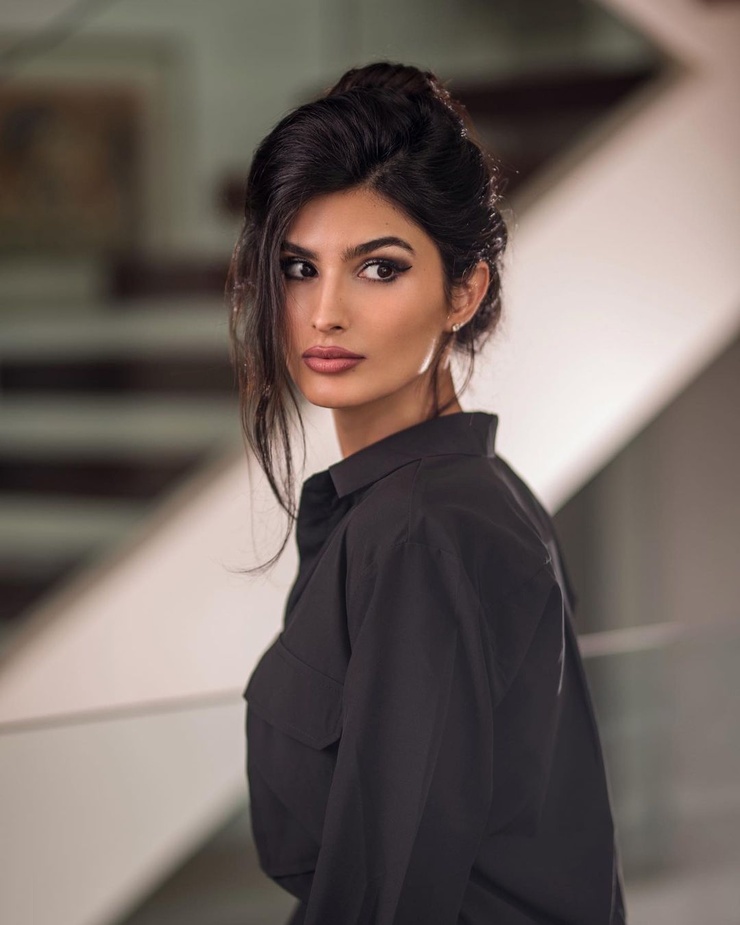 Picture of Yael Cohen (model)