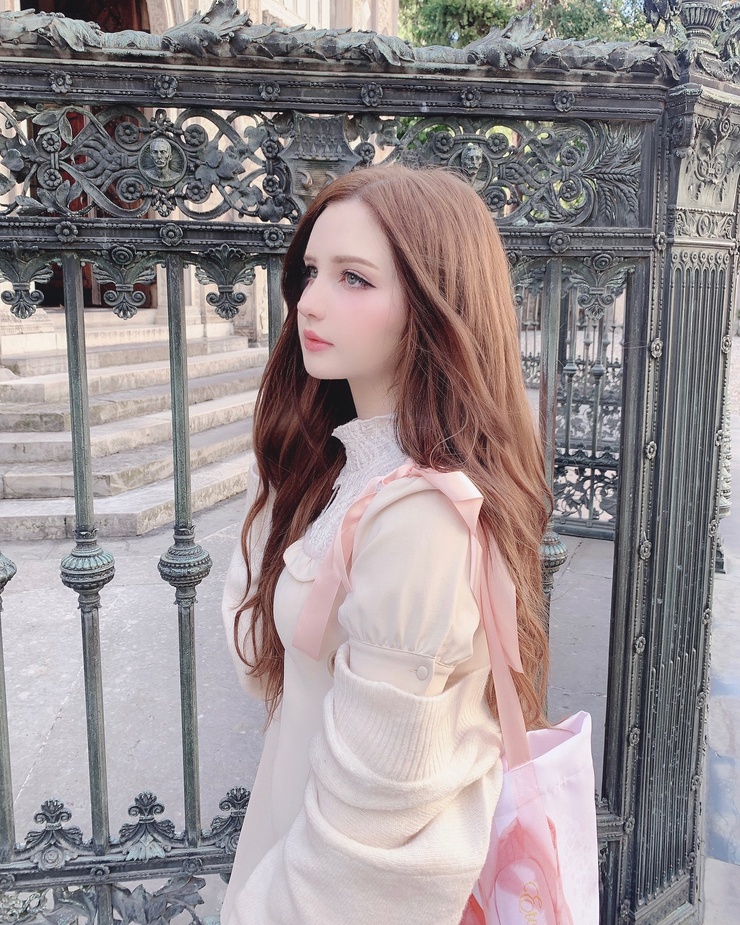 Picture of Corina Doll