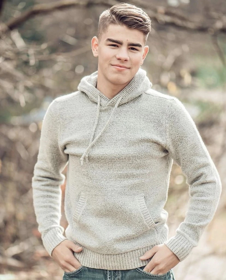 Picture of Warden Bates