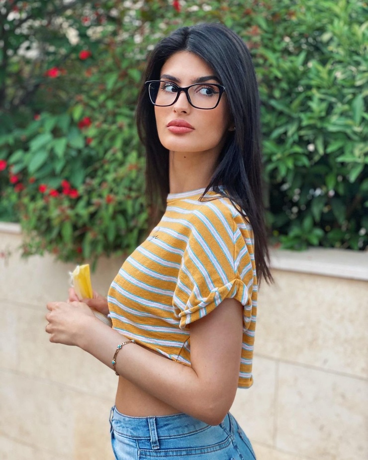 Picture of Yael Cohen (model)