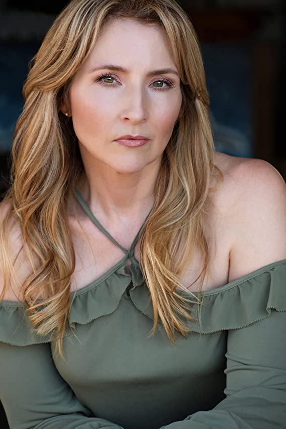 Picture of Kara Rainer