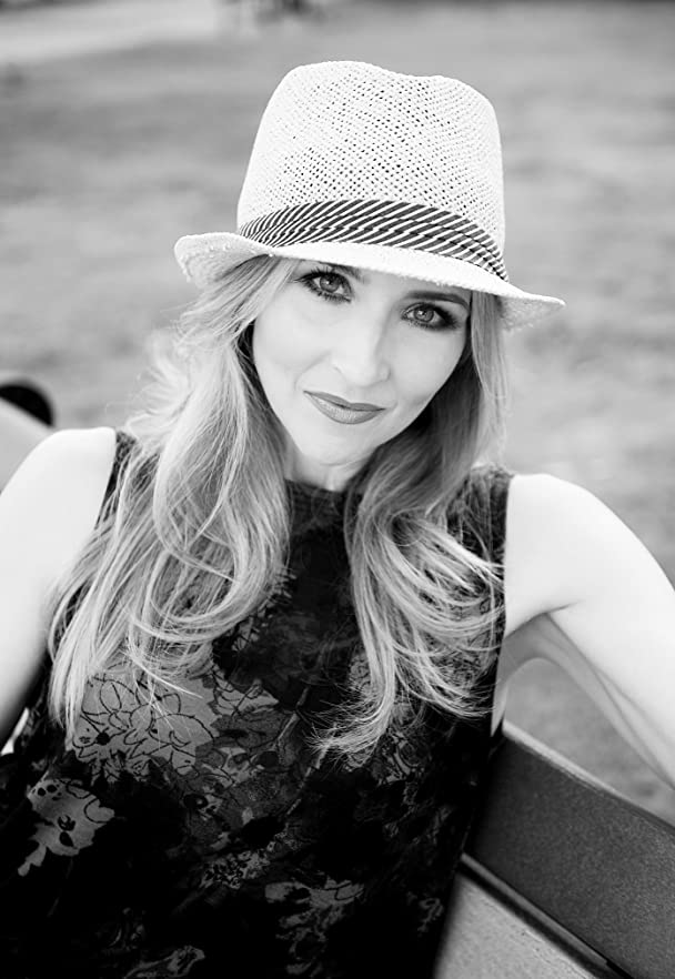 Picture of Kara Rainer