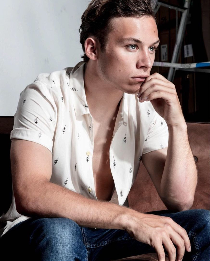 Picture of Finn Cole