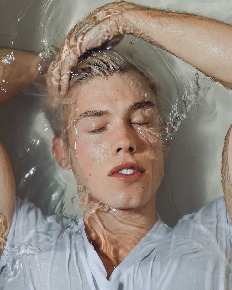 Derek Chadwick picture