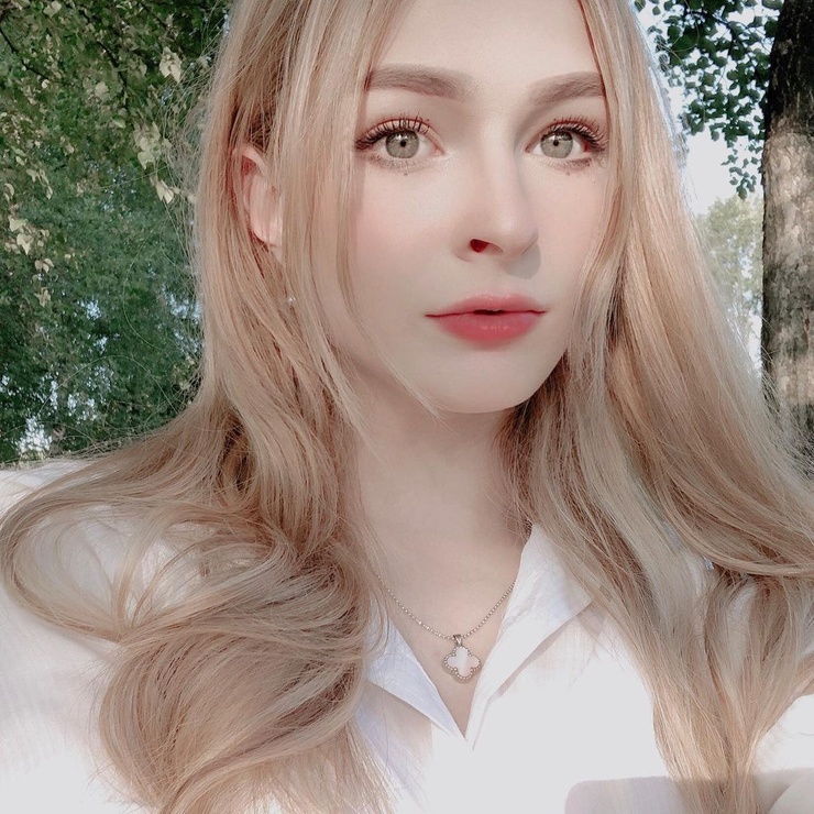 Picture of Sasha (model)