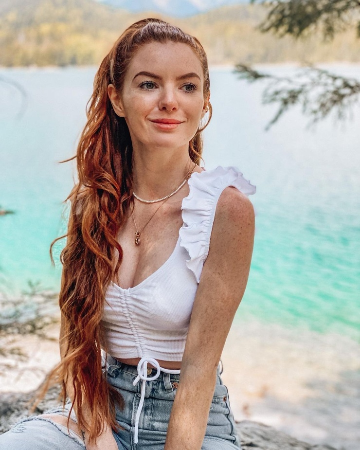 Picture of Laura Roxanna