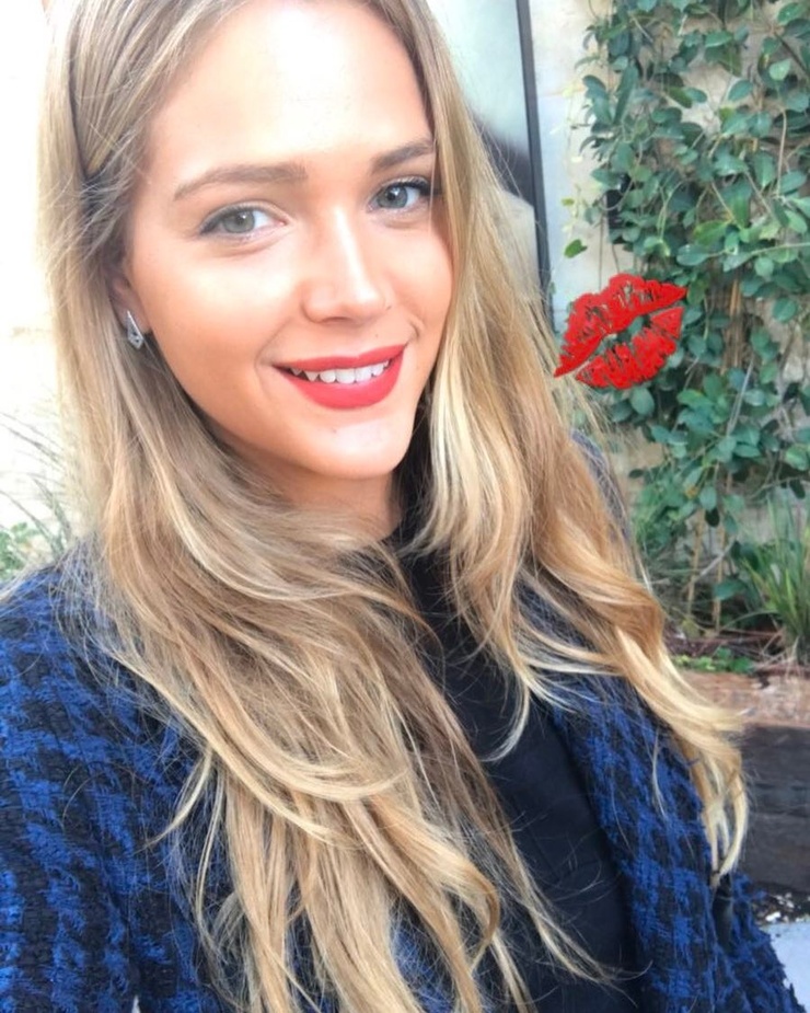 Image of Esti Ginzburg