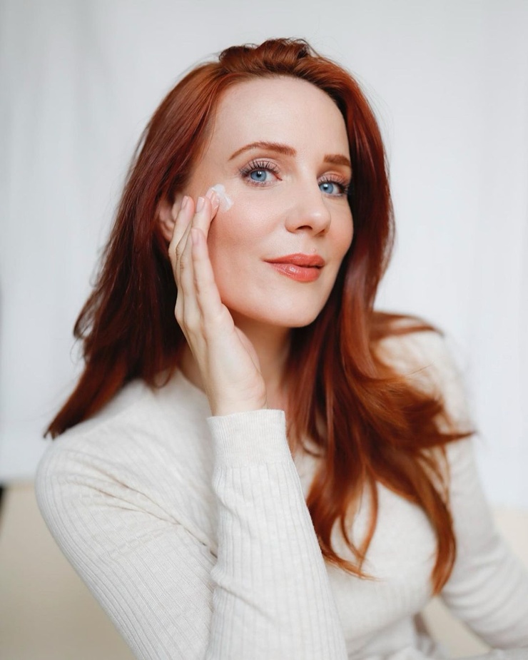 Picture of Simone Simons