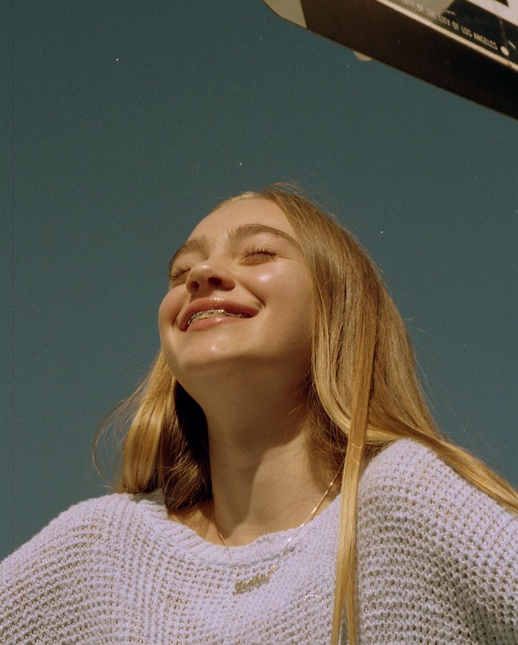 Image of Isabel Gravitt