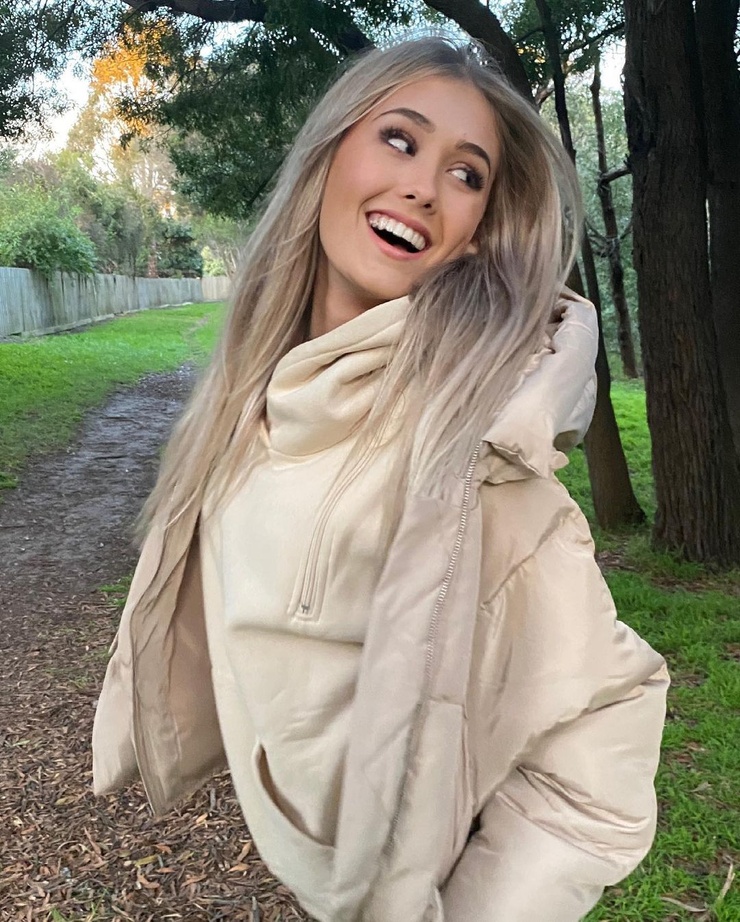 Picture of Holly Boothby