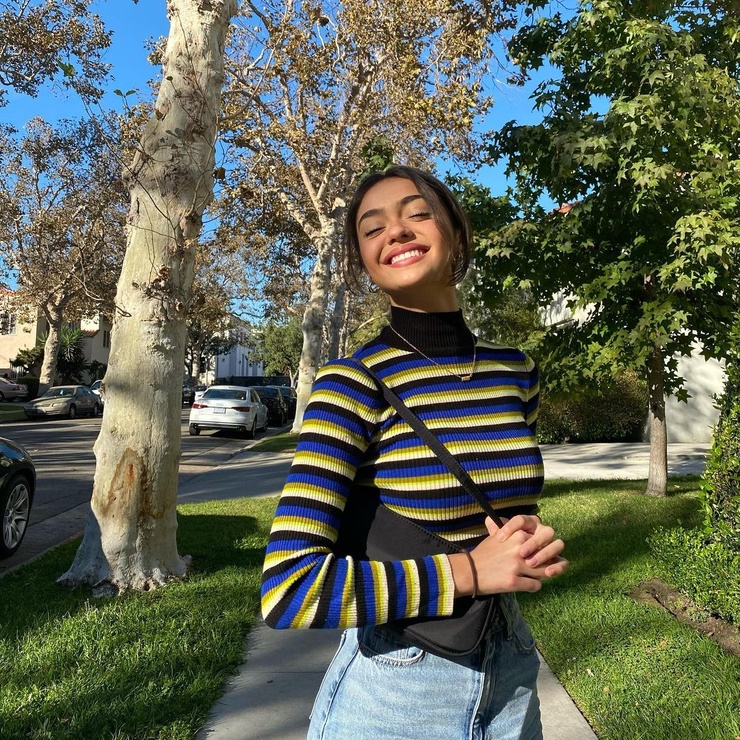 Picture of Nailea Devora